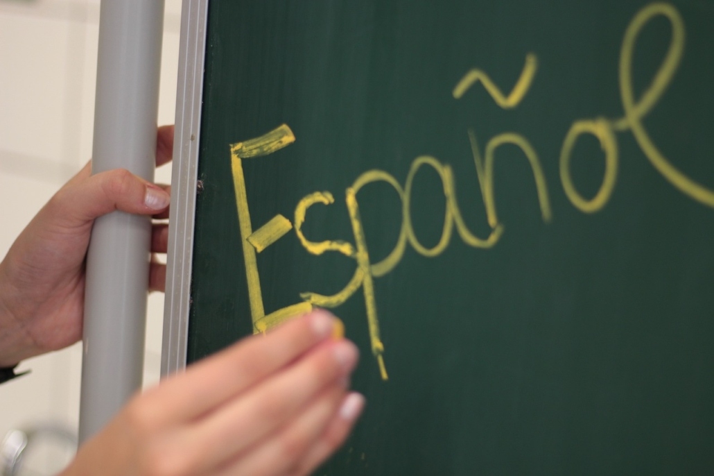 EL IDIOMA ESPAÑOL EN EL MUNDO - Instituto Internacional de Idiomas